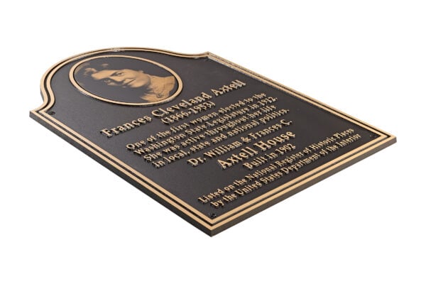 The Difference Between Plaques and Thin Gauge Metal Signs